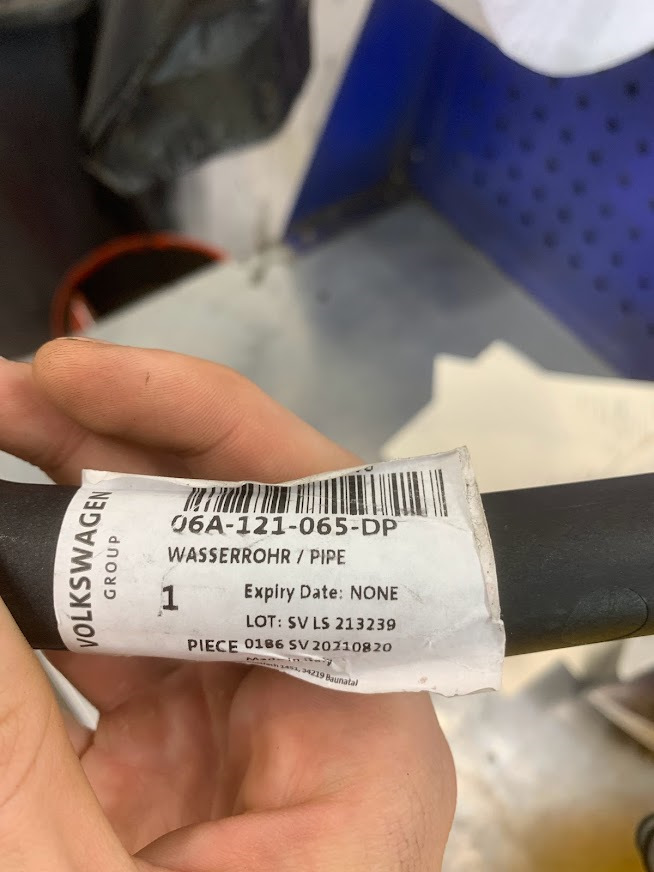 06A121065DP Водяная трубка VAG | Запчасти на DRIVE2