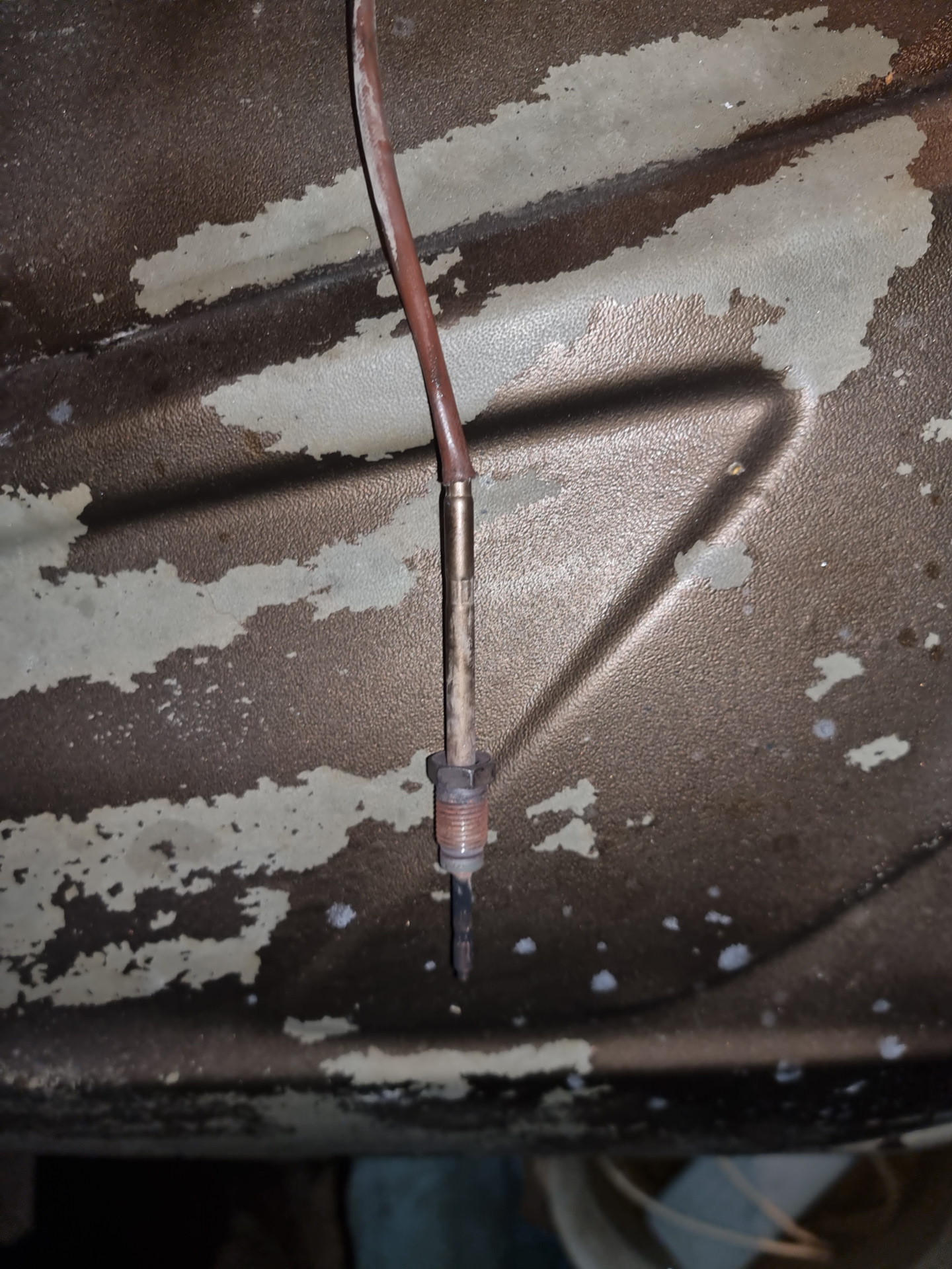 Замена датчика температуры выхлопных газов на входе в турбину K9K ...