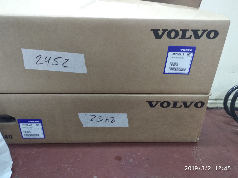 Замена стоек и пружин — Volvo XC70 II, 2,5 л, 2006 года | своими руками ...