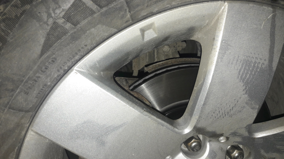 Замена свечей, тормозных дисков и колодок. — Chevrolet Captiva (1G), 2 ...