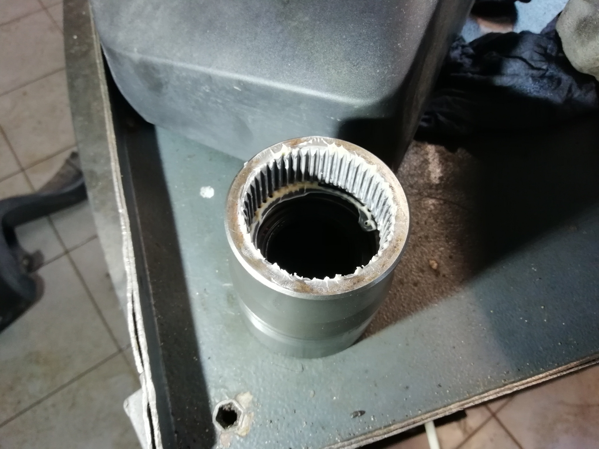 Замена АТФ, борьба с щелкунчиками — Volvo XC90 (1G), 2,4 л, 2008 года ...