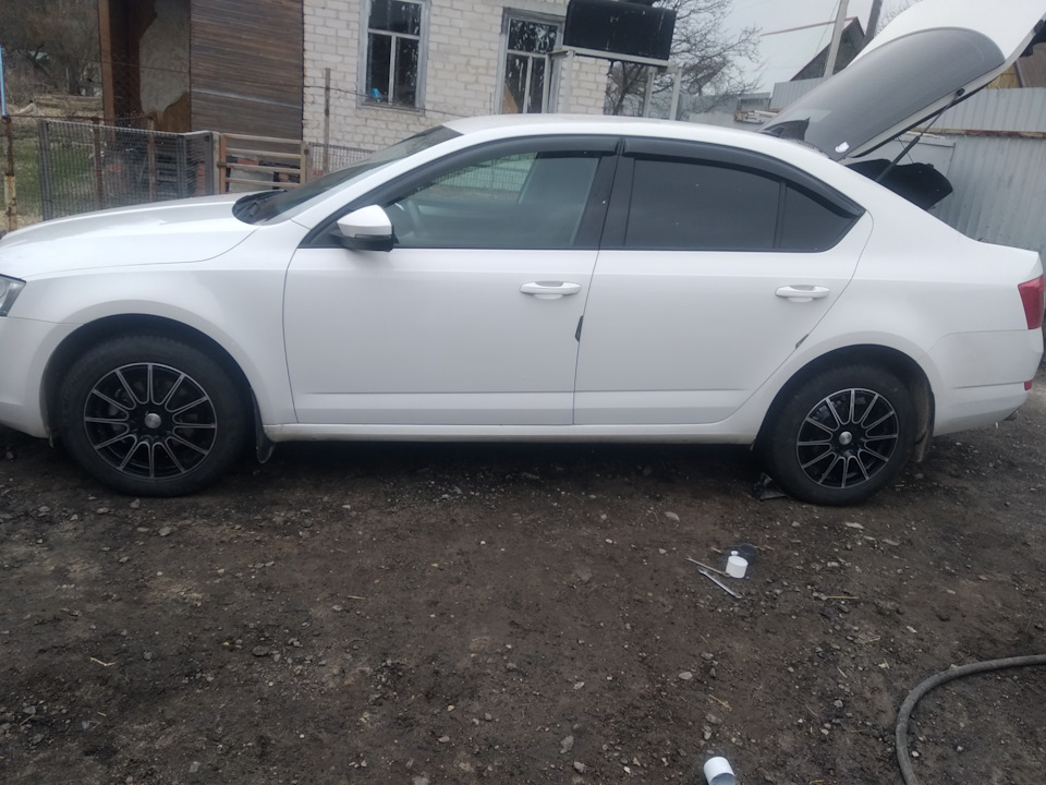 Дело было вечером, делать было нечего)) — Mitsubishi Delica (L400), 2,8 ...