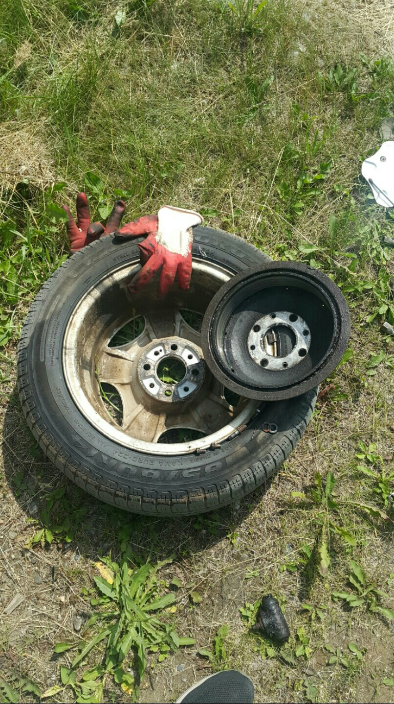 Замена заднего тормозного цилиндра — Lada Приора седан, 1,6 л, 2007 ...