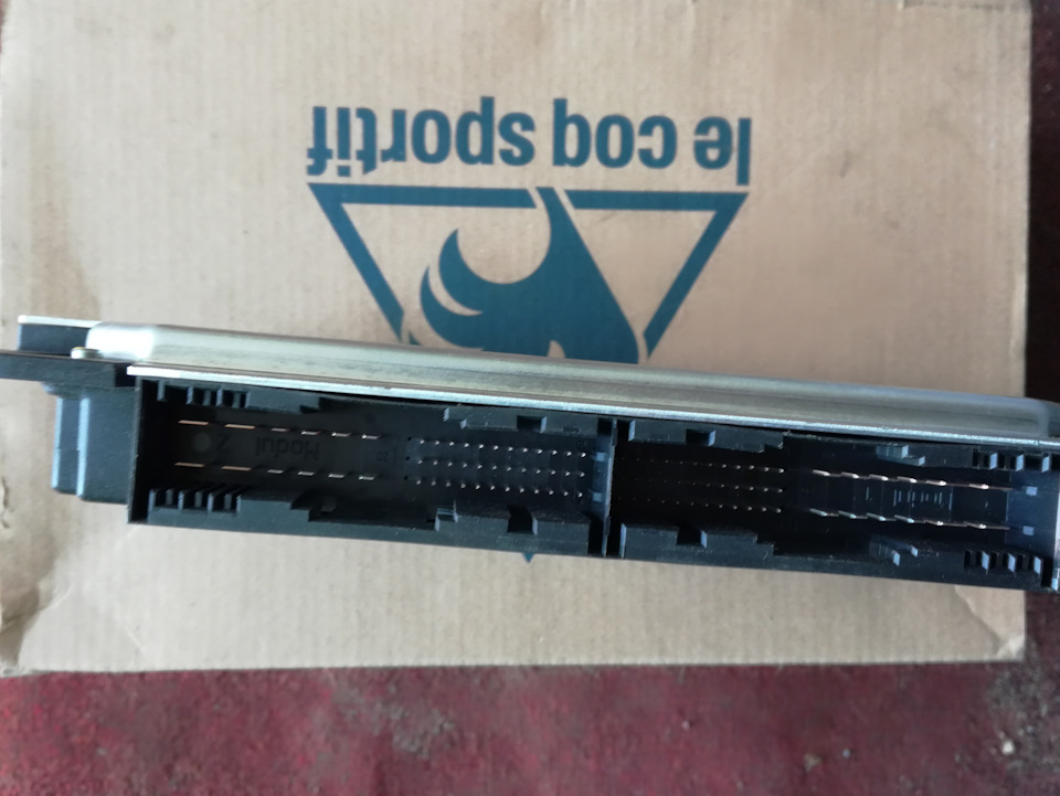 9. Блок FRM3 — BMW 3 series (E90), 3 л, 2006 года | стайлинг | DRIVE2