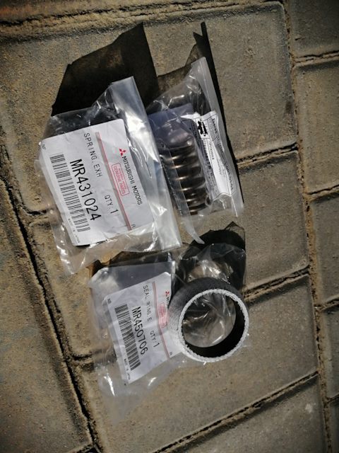 MR450706 Прокладка выхлопной трубы асбе… Mitsubishi | Запчасти на DRIVE2