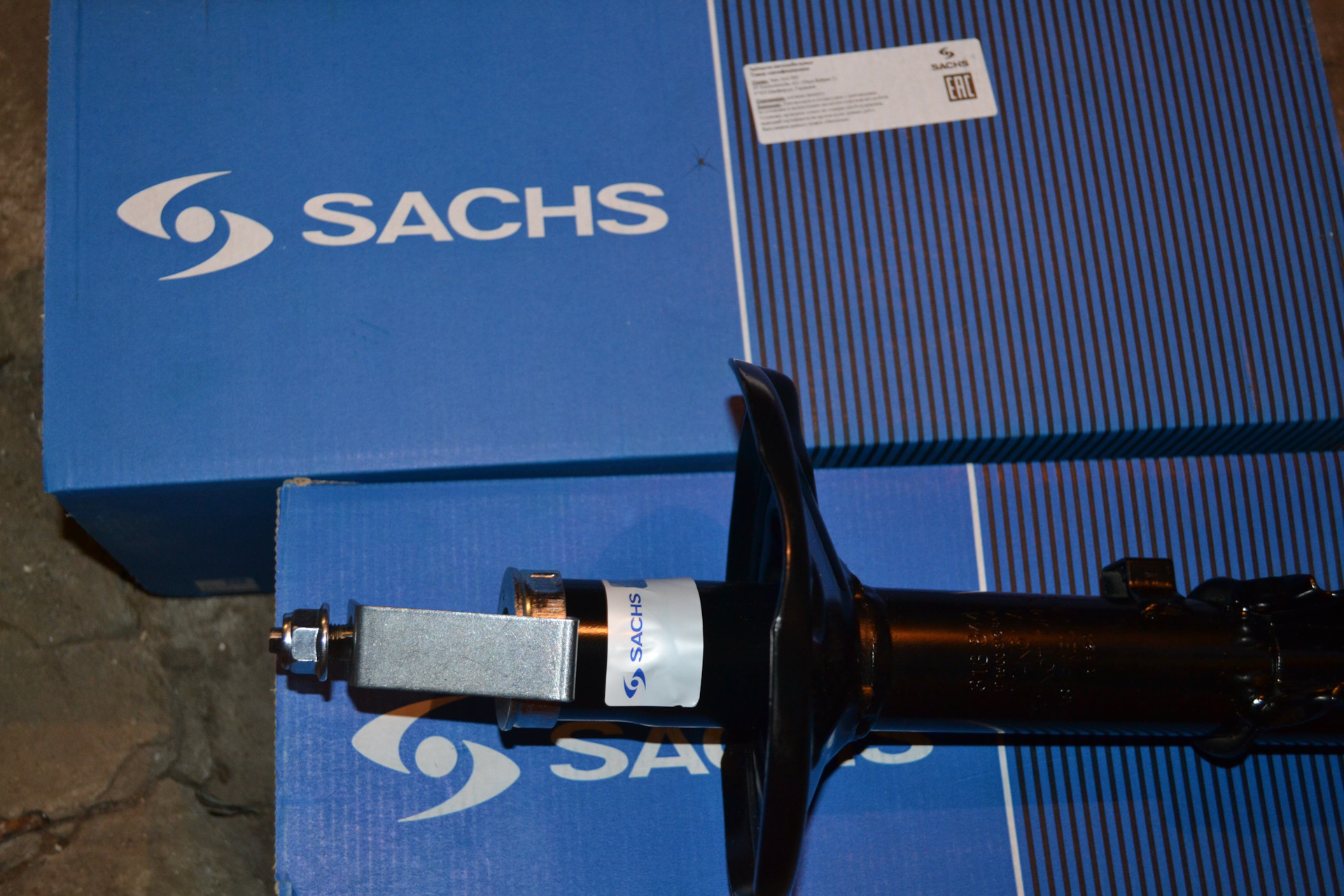 Задние амарики — Hyundai Accent (2G), 1,5 л, 2007 года | запчасти | DRIVE2