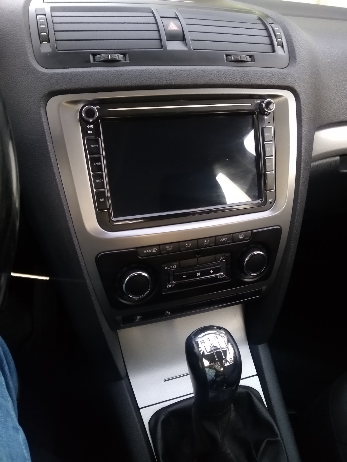2 диновая магнитола за 💯 уе — Skoda Octavia A5 Mk2, 1,8 л, 2009 года ...