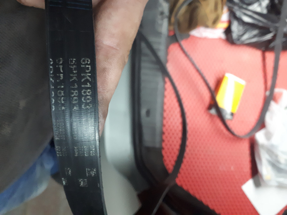 Натяжитель ремня убежал — Daewoo Gentra, 1,5 л, 2013 года | своими ...