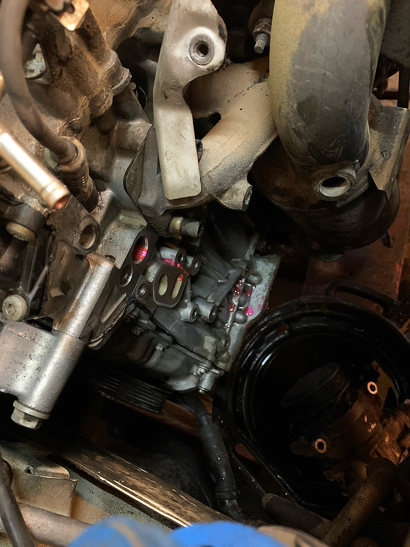 Подтеки масла опять V2.0 — Volkswagen Polo Hatchback Mk5, 1,2 л, 2012 ...