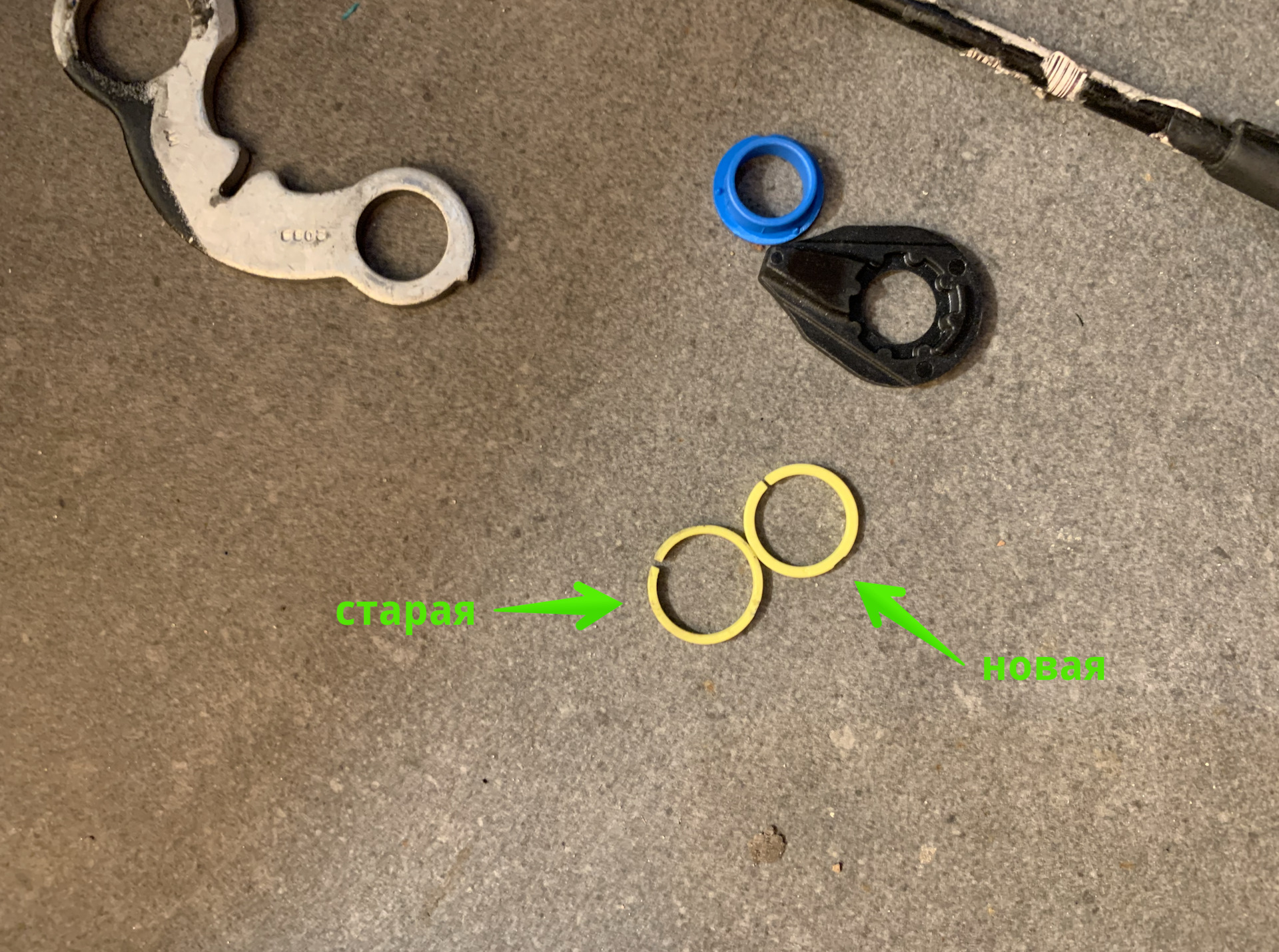 Если шатается спинка сидения Volvo — Volvo XC70 III, 2,5 л, 2016 года ...