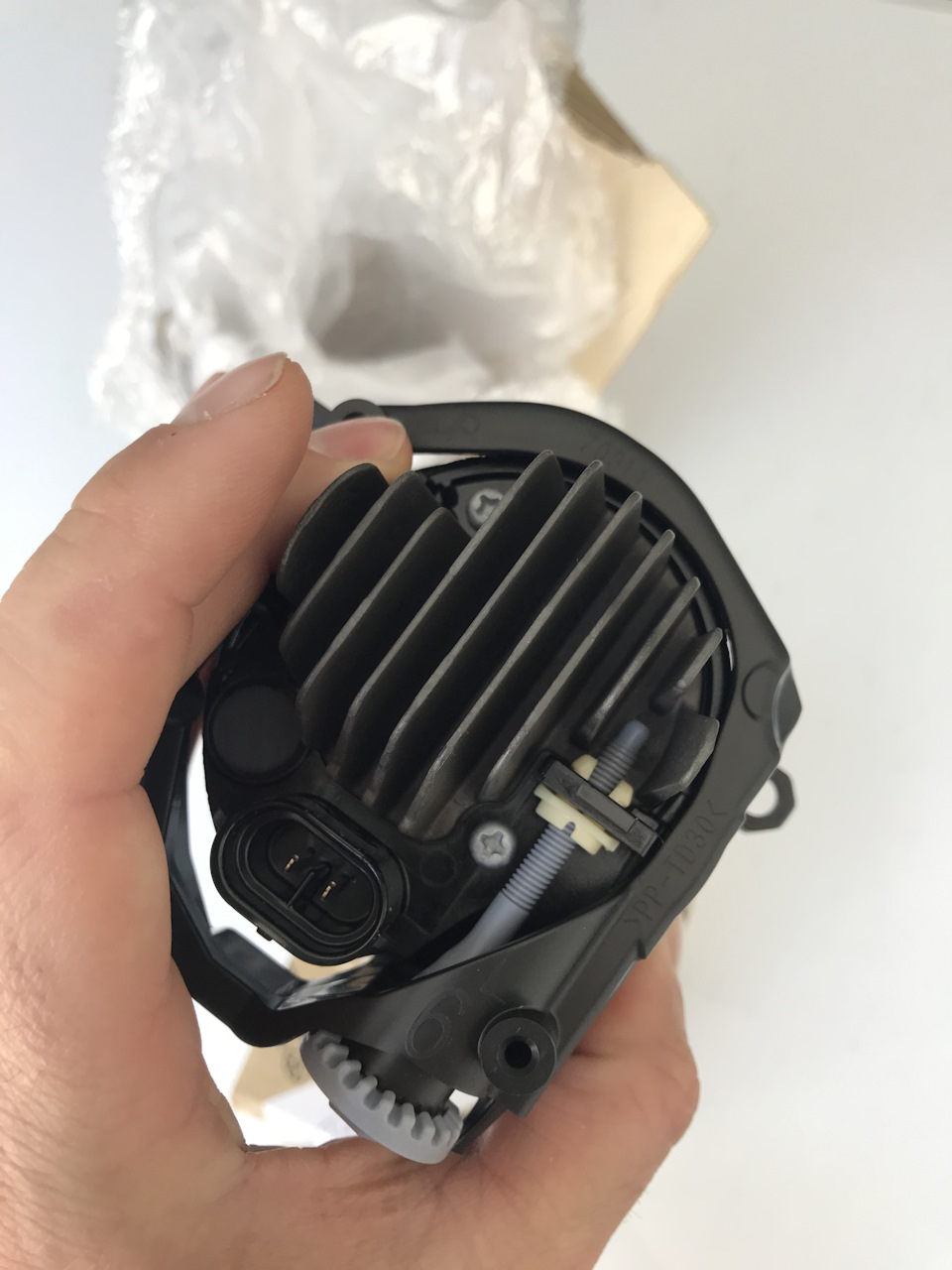 Led ПТФ — Toyota Camry (XV50), 0,5 л, 2017 года | стайлинг | DRIVE2