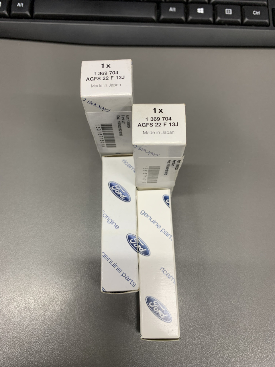 Замена свечей и эксперименты — Ford Mondeo III, 2 л, 2001 года ...