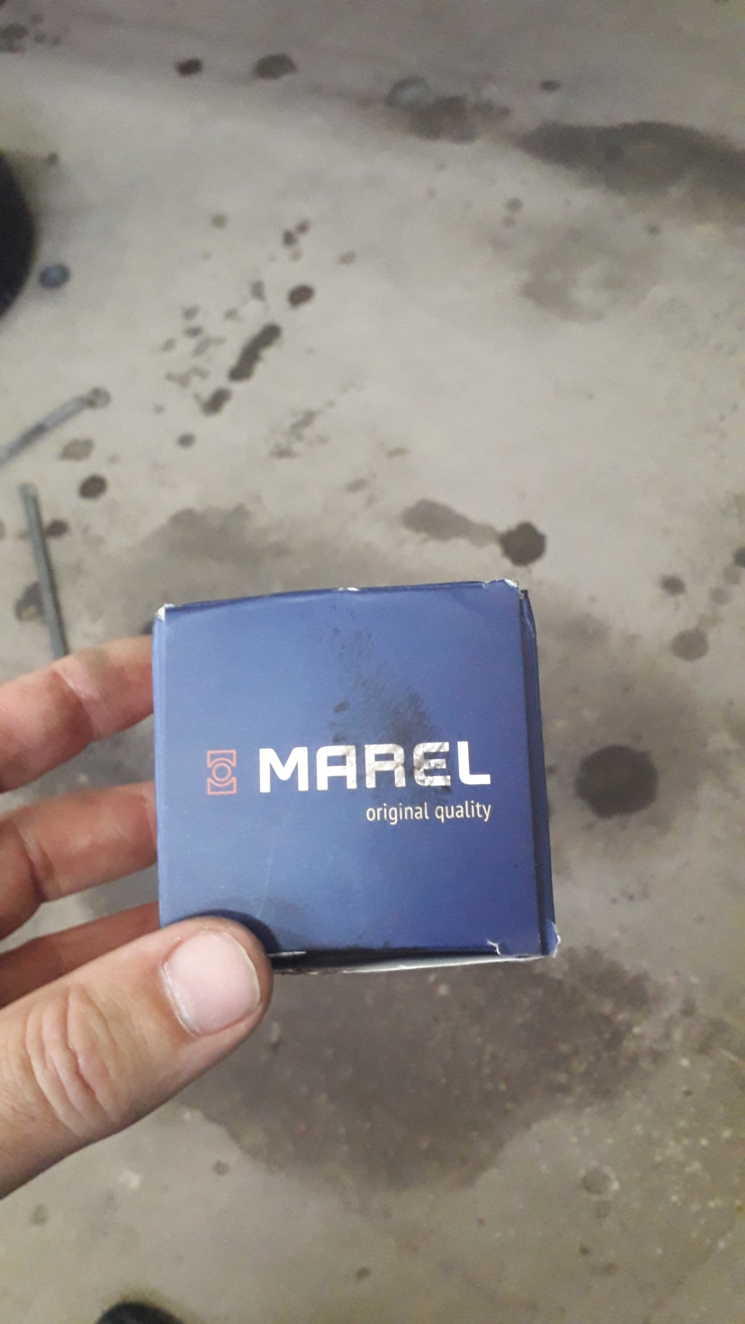 Плановая замена переднего левого ступичного и "внеплановая" заднего ...