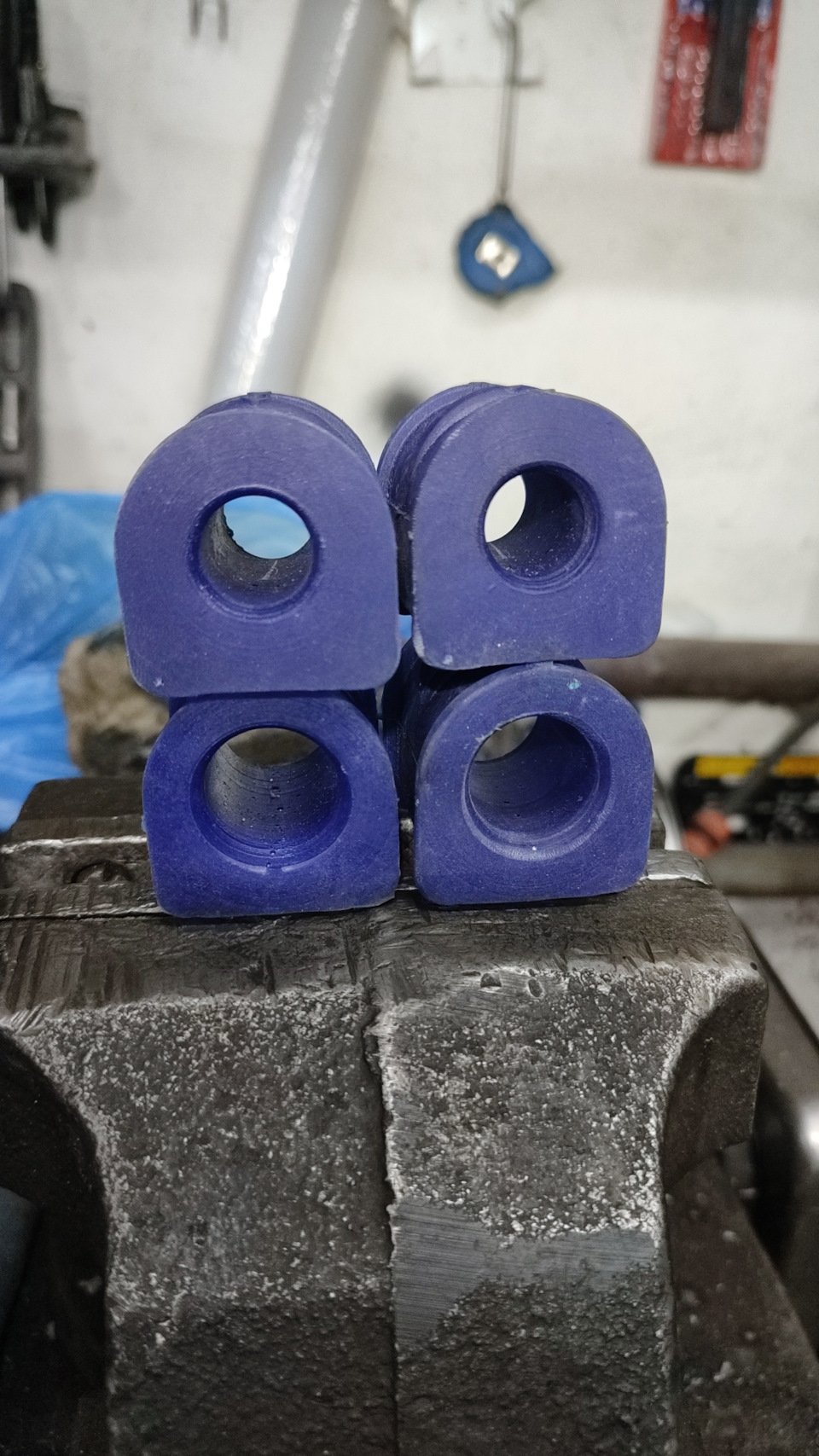 Замена игольчатых подшипников поворотных кулаков на втулки от TOYOTA и ...