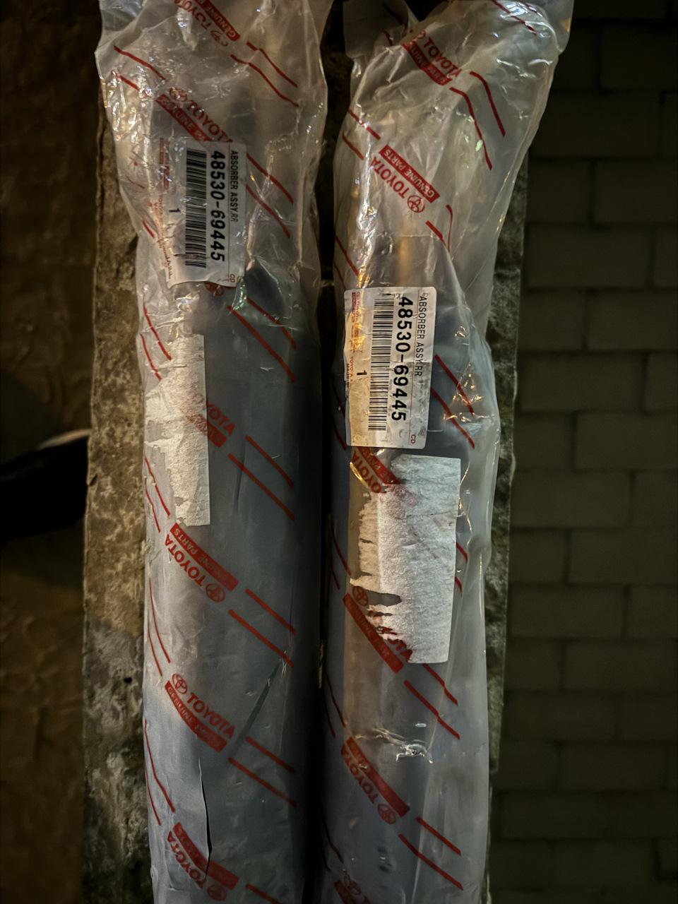 4853069445 АМОРТИЗАТОР ЗАДН. TOYOTA LEXUS | Запчасти на DRIVE2