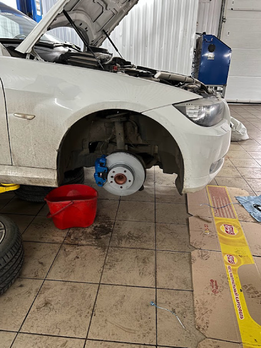 Ревизия тормозов и покраска — BMW 3 series (E90), 2 л, 2012 года ...