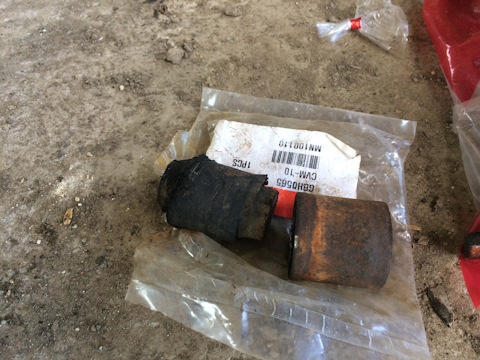 MN100110 Сайлентблок Mitsubishi | Запчасти на DRIVE2