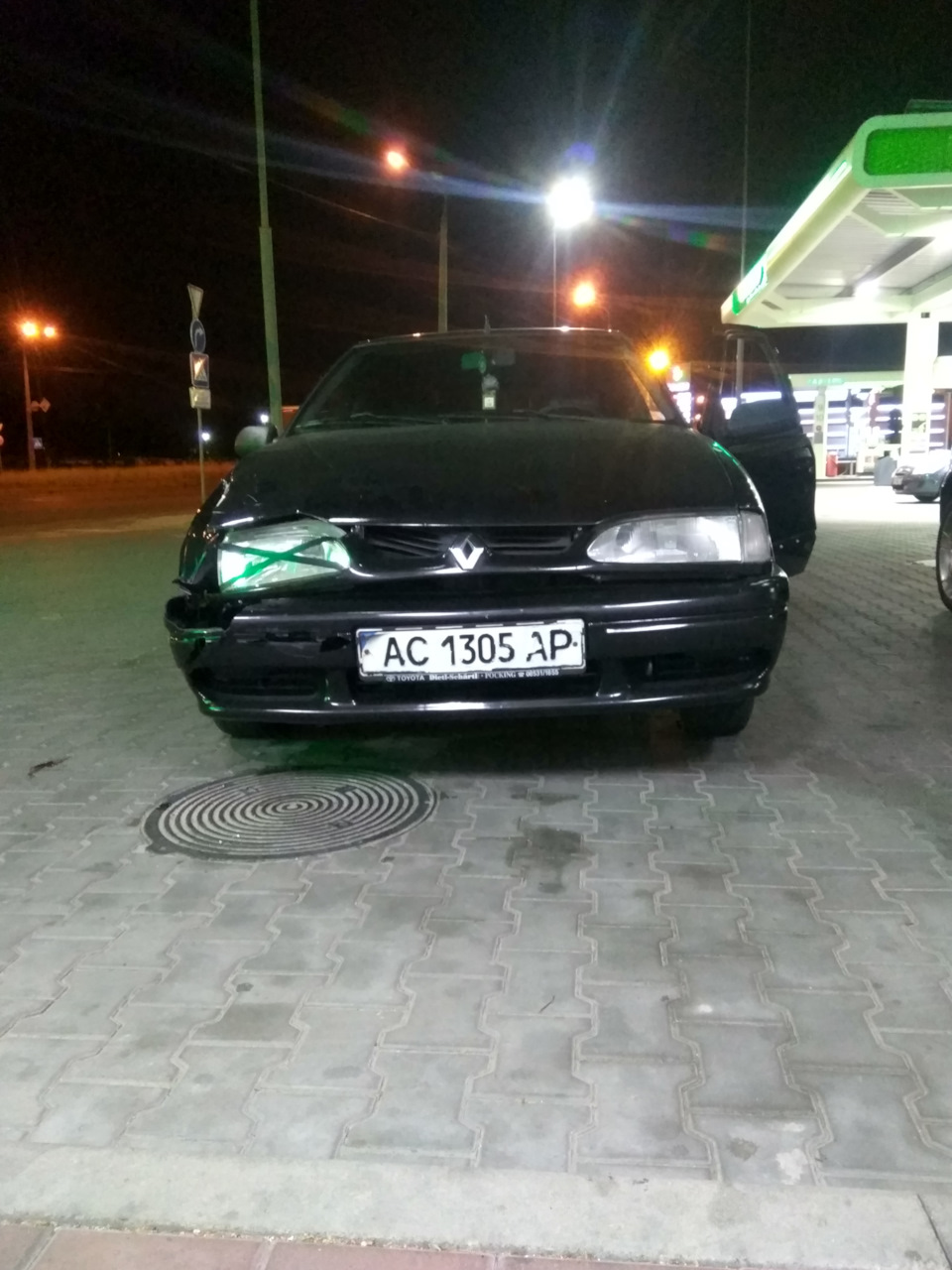 Помогите дитолями плез — Renault 19, 1,8 л, 1993 года | ДТП | DRIVE2