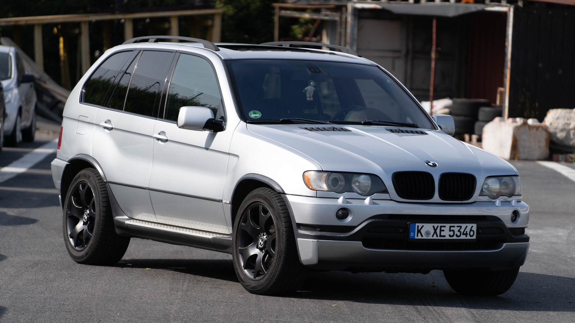 BMW X5 (E53) 4.6 бензиновый 2002 | 4.6is мечта на DRIVE2