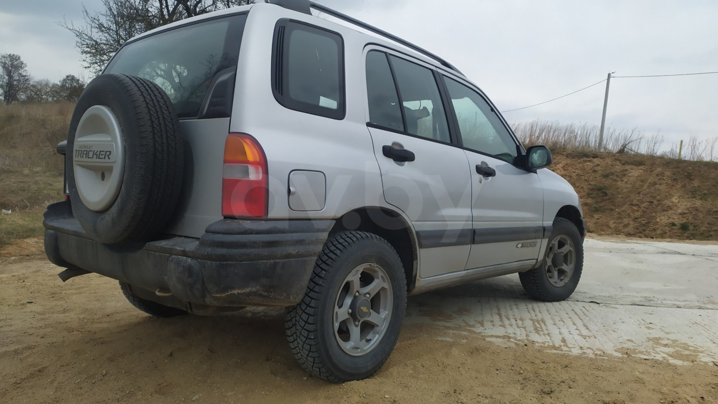 Chevrolet Tracker II 2.0 бензиновый 2000 | на DRIVE2