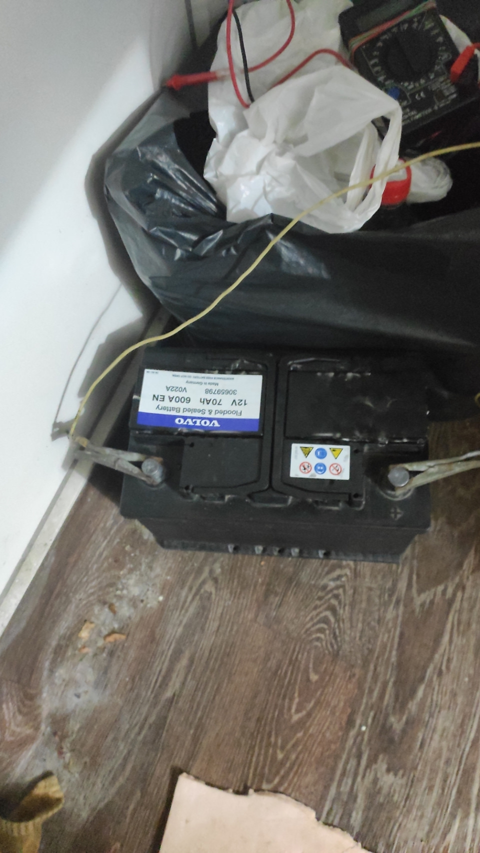 30659798 Стартерная аккумуляторная батарея Volvo | Запчасти на DRIVE2