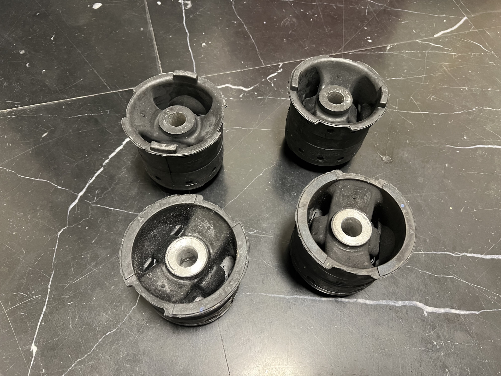 Полная переборка подвески. — Land Rover Range Rover (3G), 5 л, 2012 ...