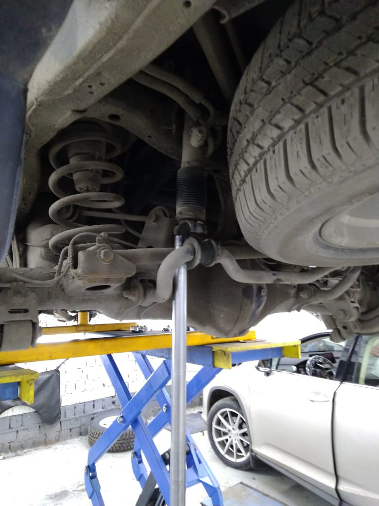 ️ 1️⃣2️⃣ Замена втулок стабилизатора KDSS — Toyota Land Cruiser Prado ...