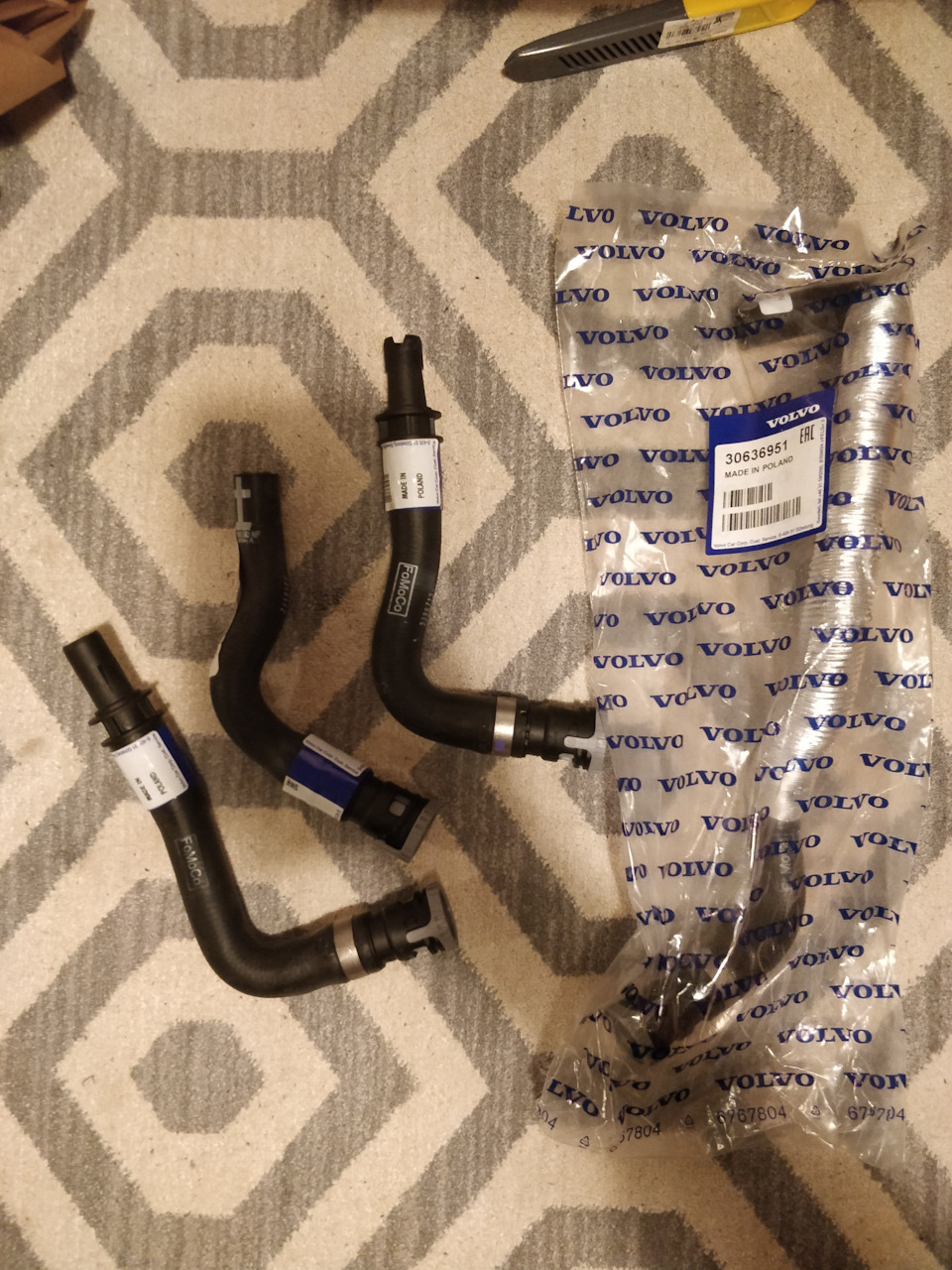 30636951 INLET HOSE Volvo | Запчасти на DRIVE2