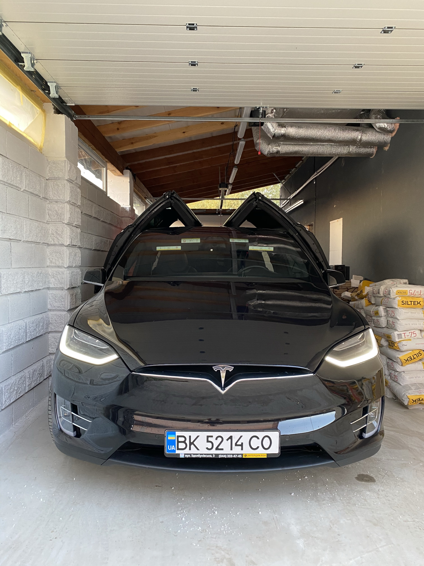Hello, Tesla! Брать EU или USA? Где зарядить быстро? — Tesla Model X ...