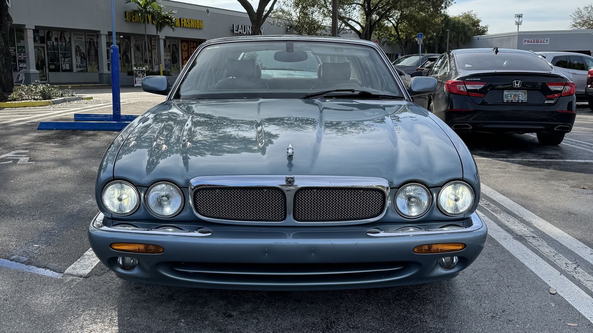 Jaguar XJ Mark 2 4.0 бензиновый 2002 | на DRIVE2