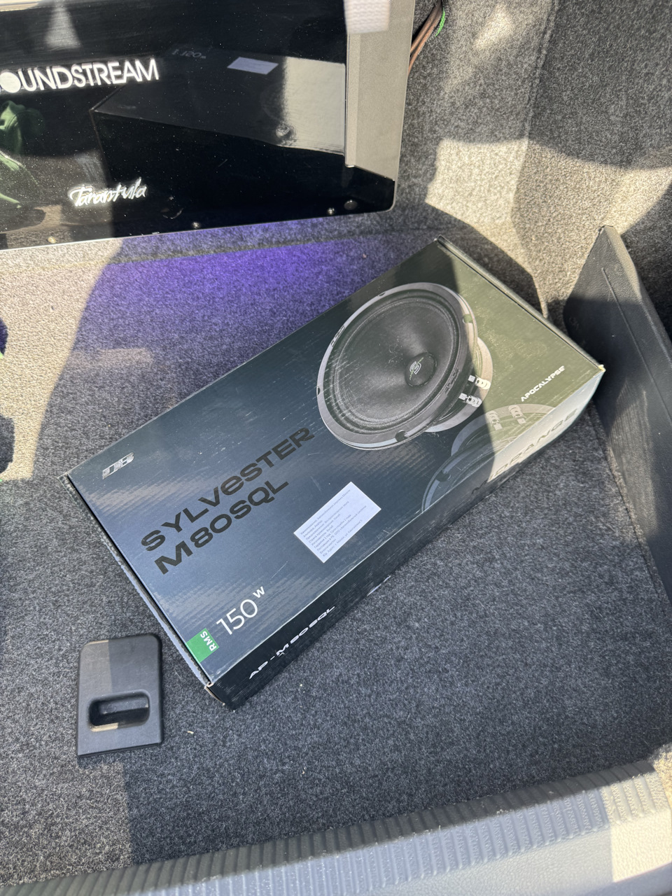 8-ми дюймовые Apocalypse M80 SQL мне в двери! — Volkswagen Passat B6, 1,8 л, 2008 года ...