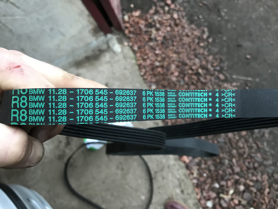 8. Замена приводного ремня и роликов. — BMW 3 series (E46), 2,2 л, 2001 ...