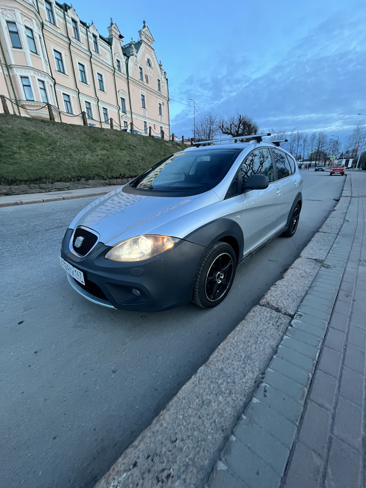 Помылись, на лето переобулись — SEAT Altea Freetrack, 2 л, 2007 года ...