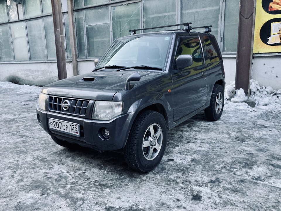 Резина — Nissan Kix, 0,7 л, 2009 года | шины | DRIVE2