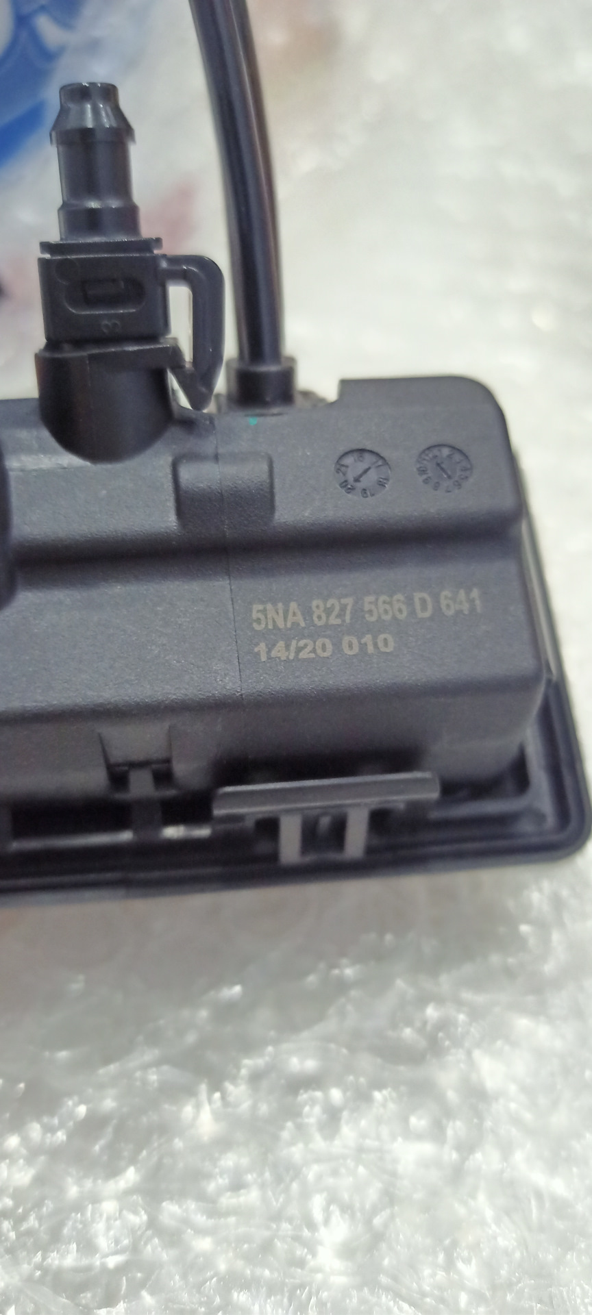 Камера с траекториями 5NA827566D в SWING 5e0035871A — Skoda Octavia A7 ...