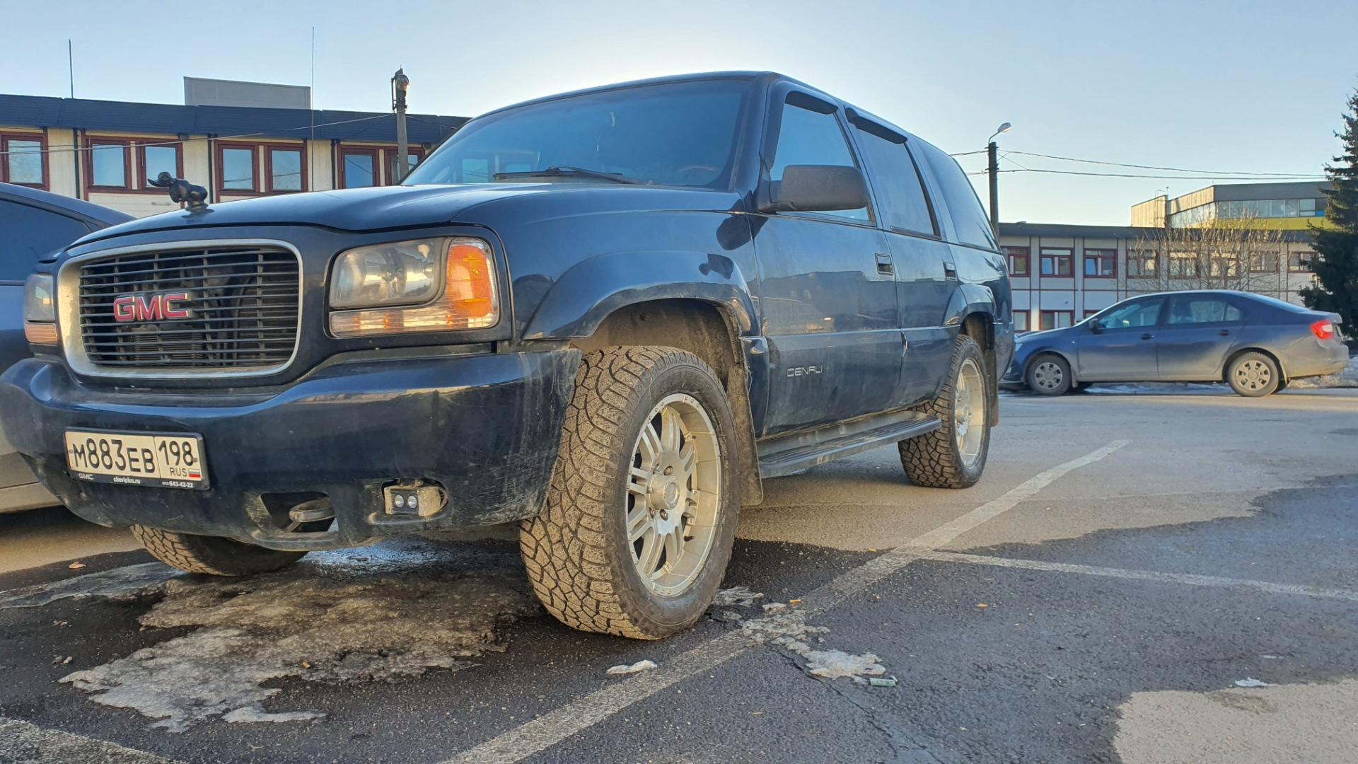 Переобулся на лето — GMC Yukon (GMT400), 5,7 л, 1999 года | шины | DRIVE2