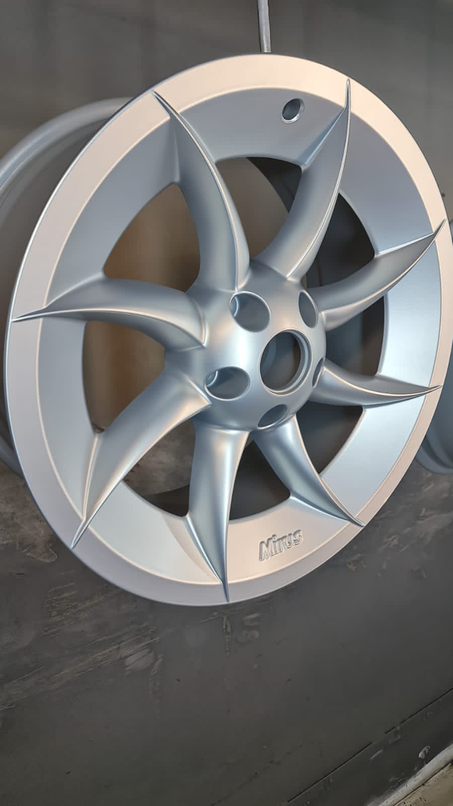 9 Диски Mirus — Volkswagen Golf Mk5, 2 л, 2006 года | колёсные диски ...