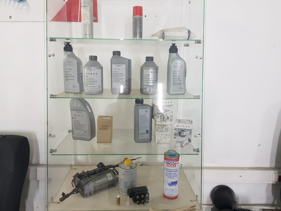 Замена трансмиссионной жидкости в акпп Touareg fl — Volkswagen Touareg ...