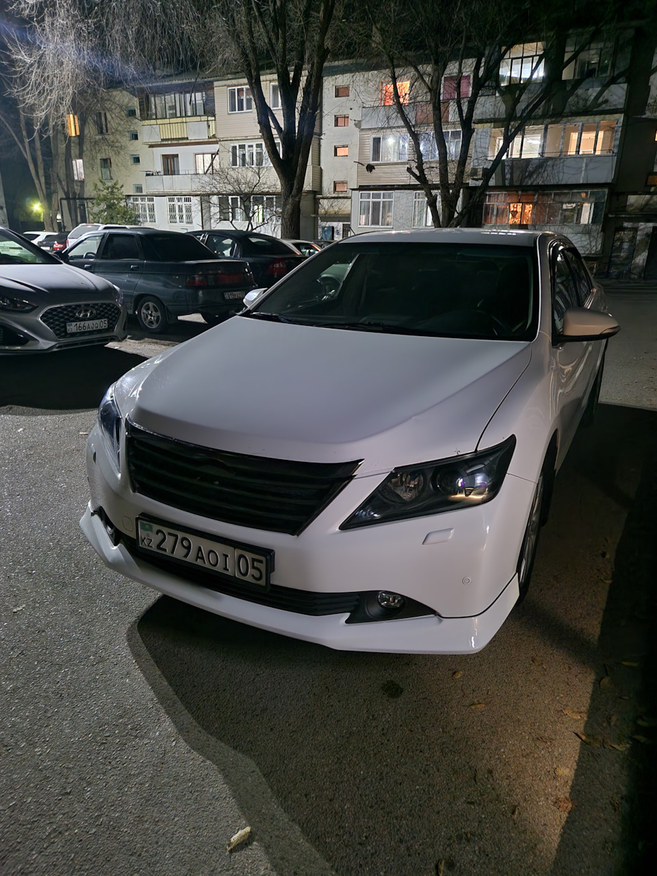 Губадур — Toyota Camry (XV50), 2,5 л, 2011 года | стайлинг | DRIVE2