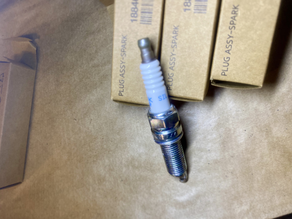 1884611070 Свечи зажигания KIA HYUNDAI | Запчасти на DRIVE2