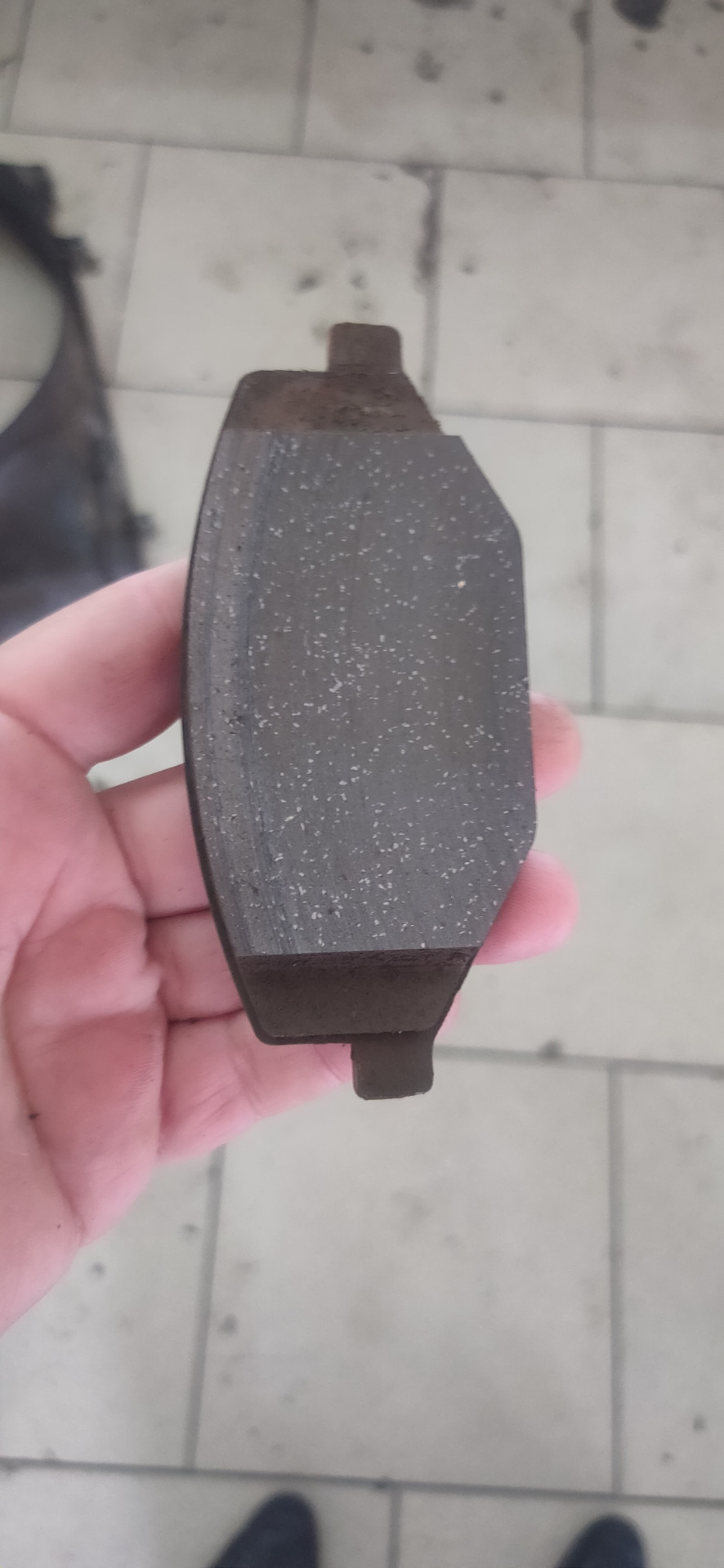 Новые передние тормозные колодки — Geely Coolray (1G), 1,5 л, 2020 года ...