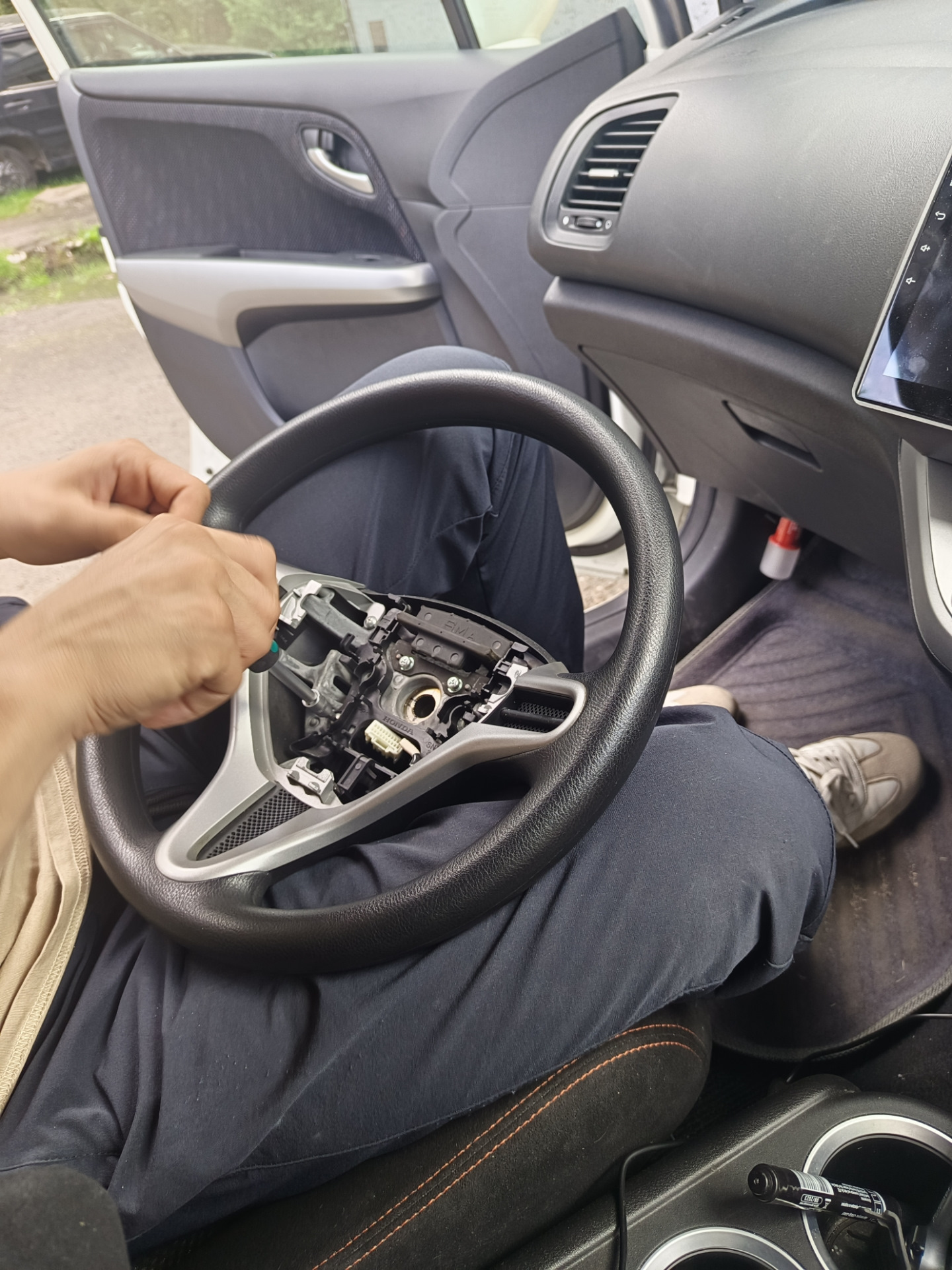 Руль — Honda Stream (RN6-9), 1,8 л, 2010 года | тюнинг | DRIVE2