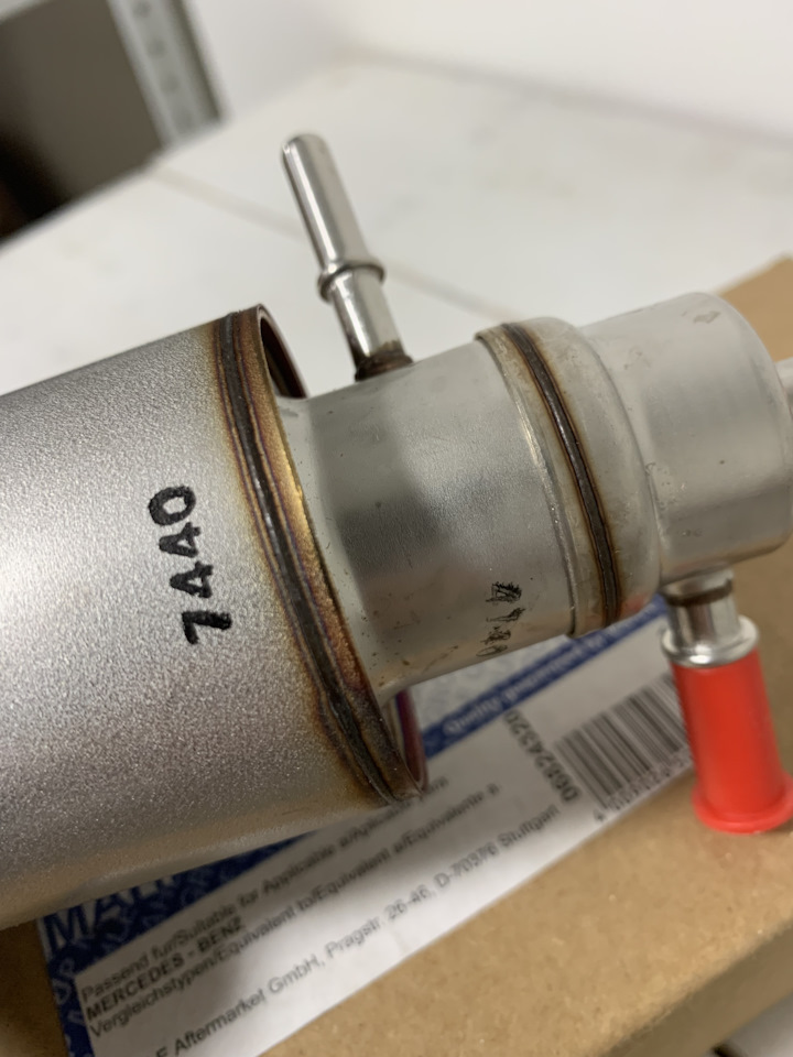 Mahle KL438 топливный фильтр Mercedes-Benz ML W163 на Mercedes-Benz M ...