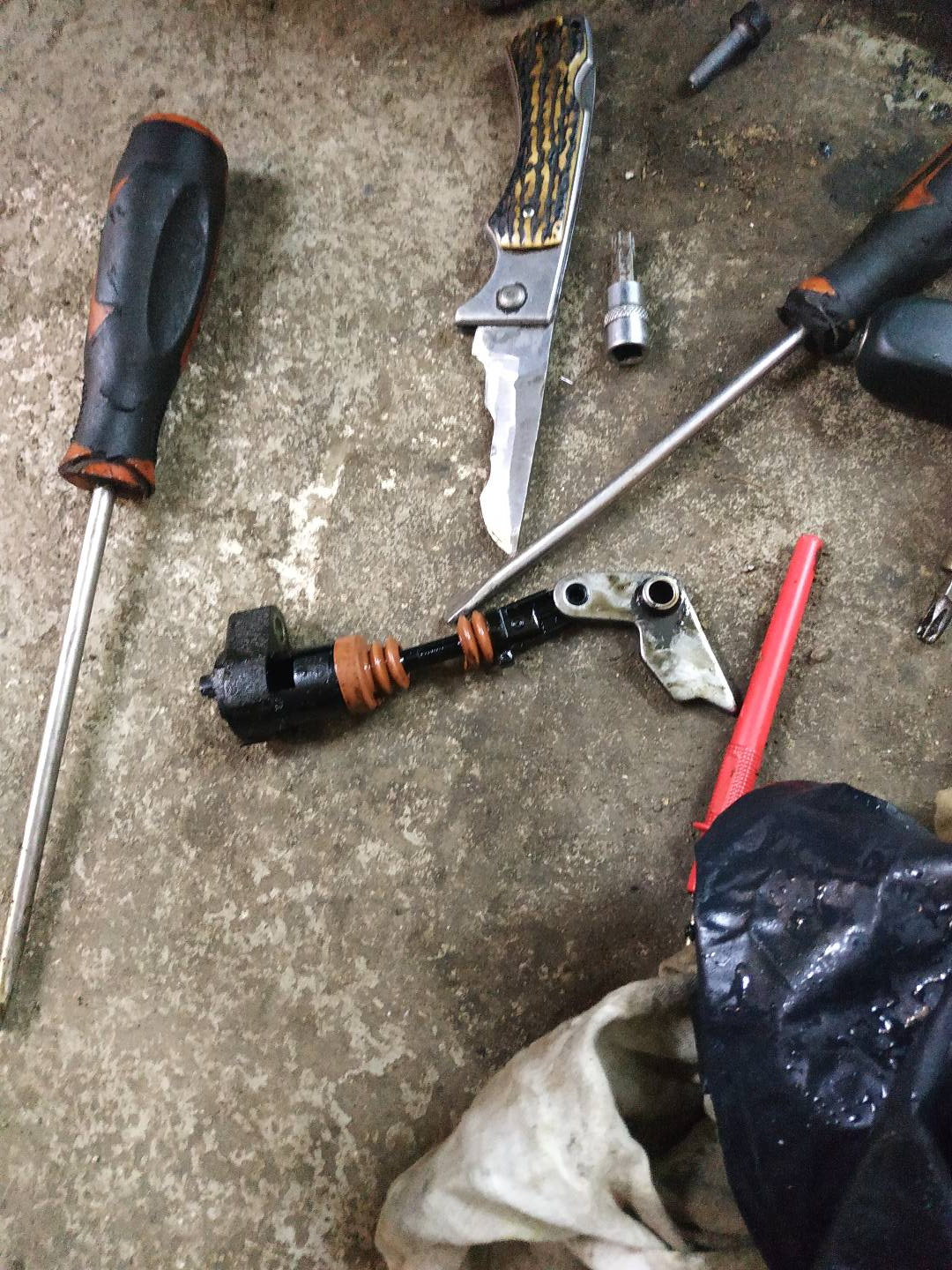 Замена тяги блокировки АКПП — Mercedes-Benz CLK (W208), 3,2 л, 1999 ...