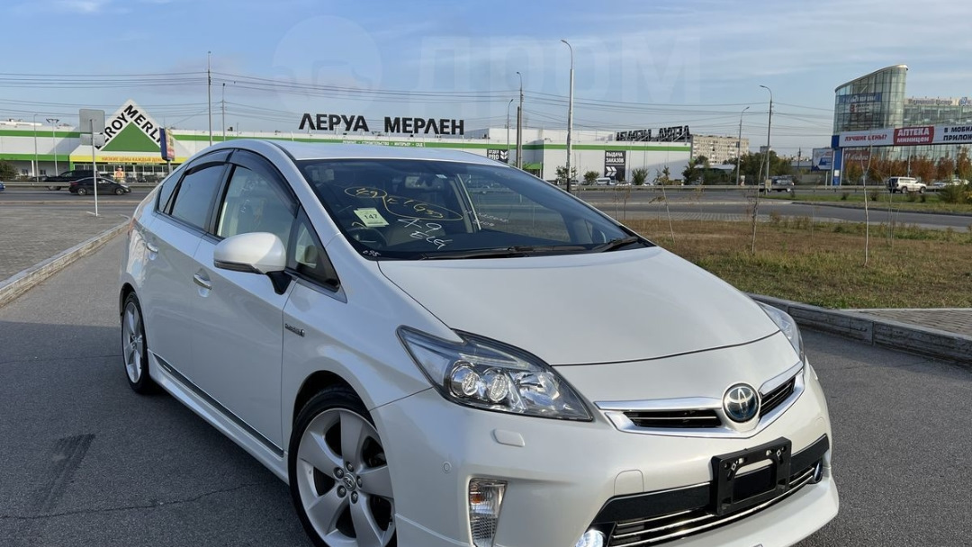 Toyota Prius (30) 1.8 гибридный 2015 | на DRIVE2