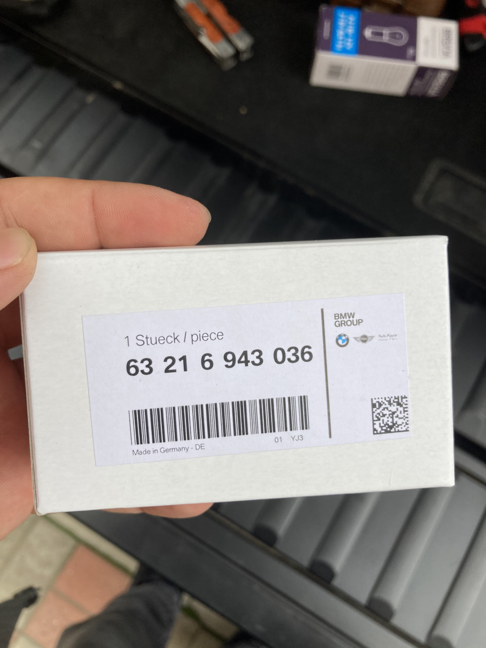 63216943036 Патрон лампы BMW | Запчасти на DRIVE2