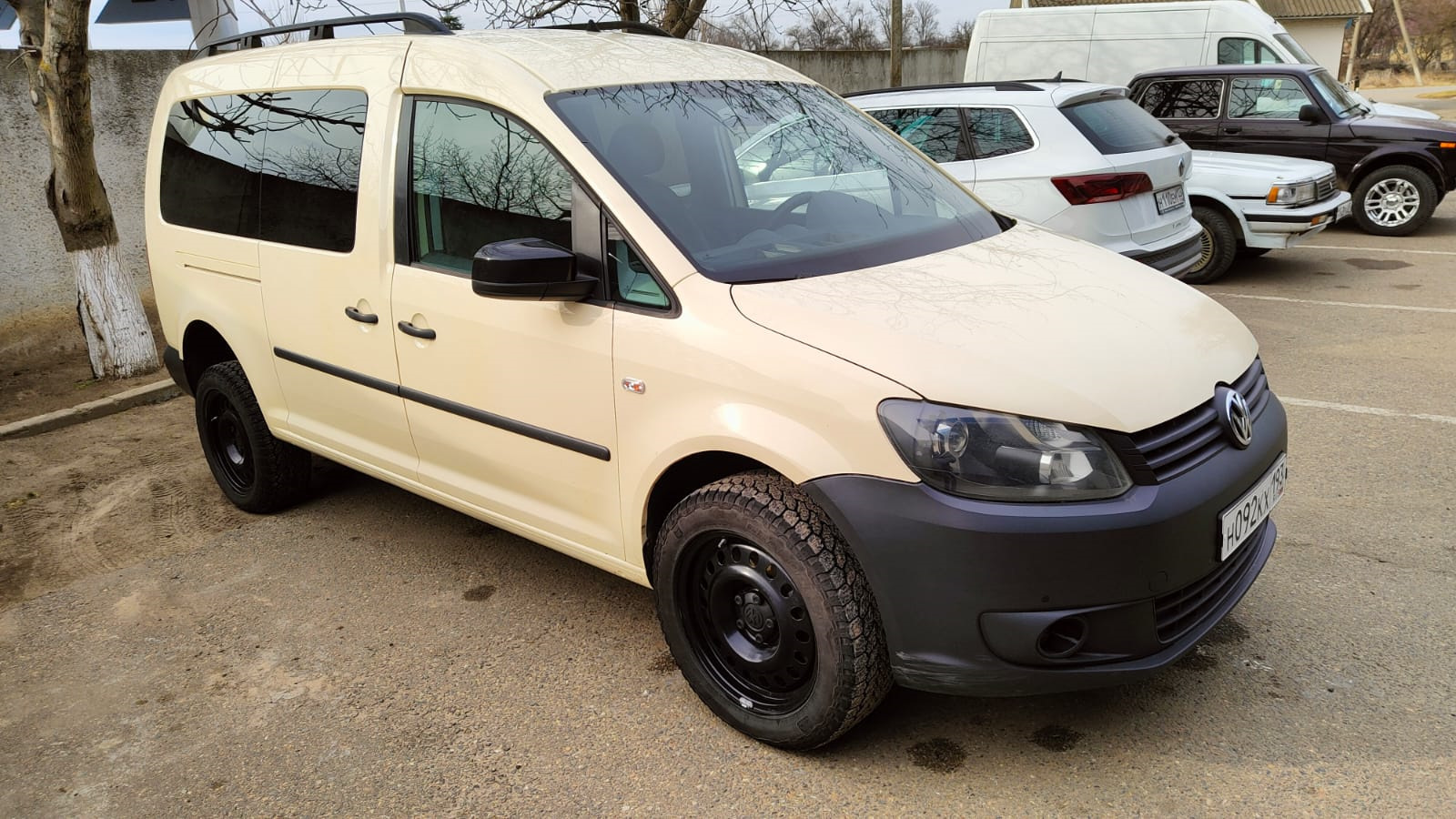 Volkswagen Caddy (3G) 2.0 дизельный 2010 | 2.0 TDI 4 Motion Swamper на ...