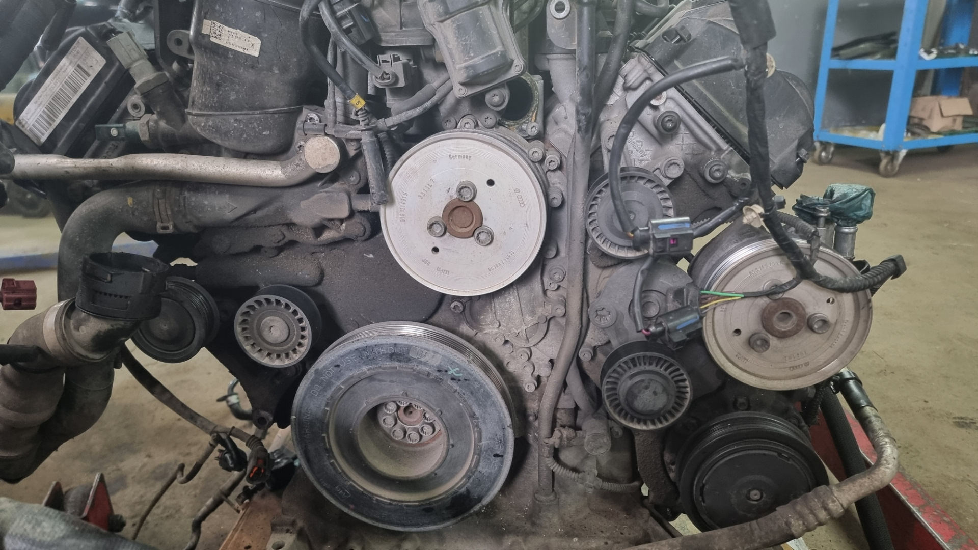 Финал вскрытия мотора — Volkswagen Touareg (2G), 3 л, 2012 года ...