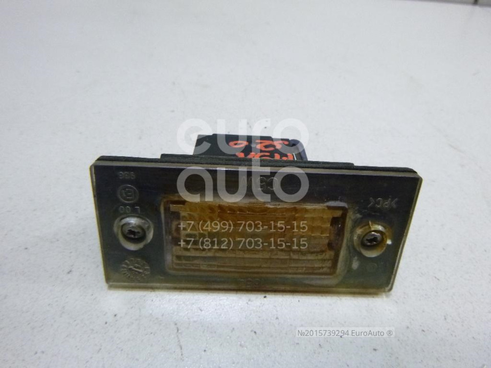 8D9943021G Подсветка номера Audi A4 B5 VAG | Запчасти на DRIVE2