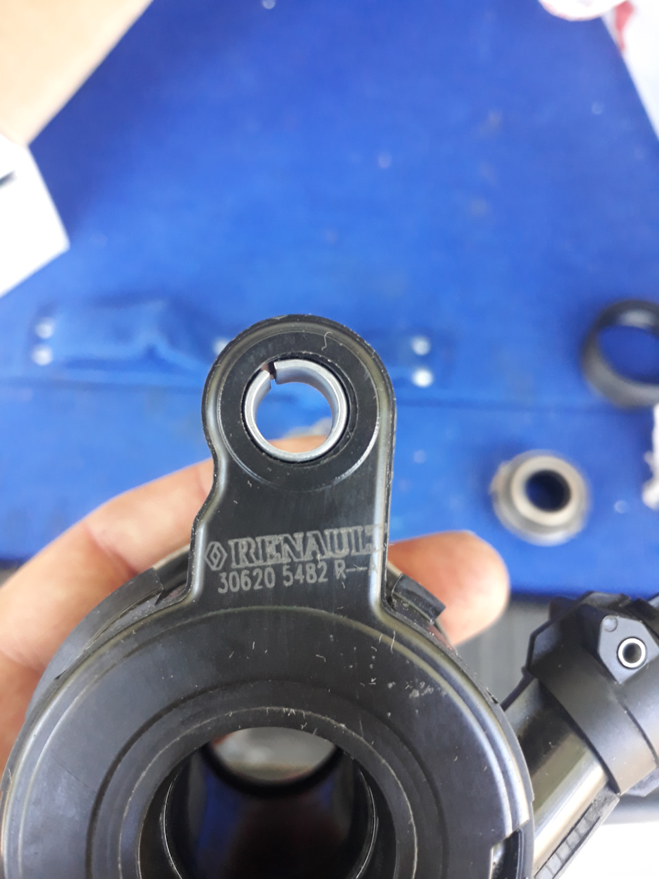 306205482R Подшипник выжимной гидравлический RENAULT | Запчасти на DRIVE2